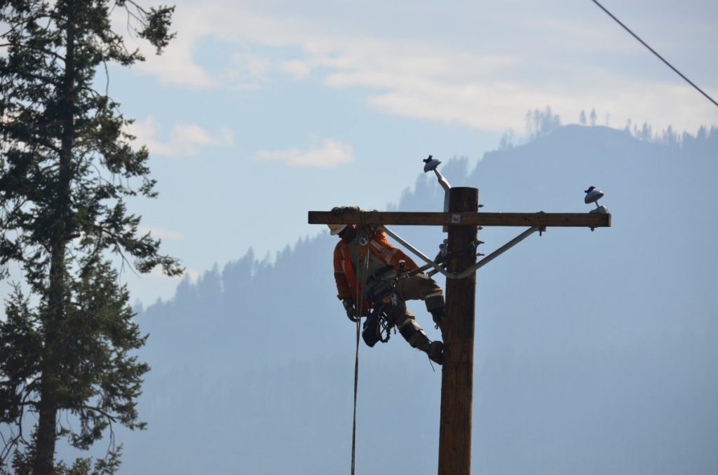 FortisBC – Okanagan line construction services agreement – Allteck